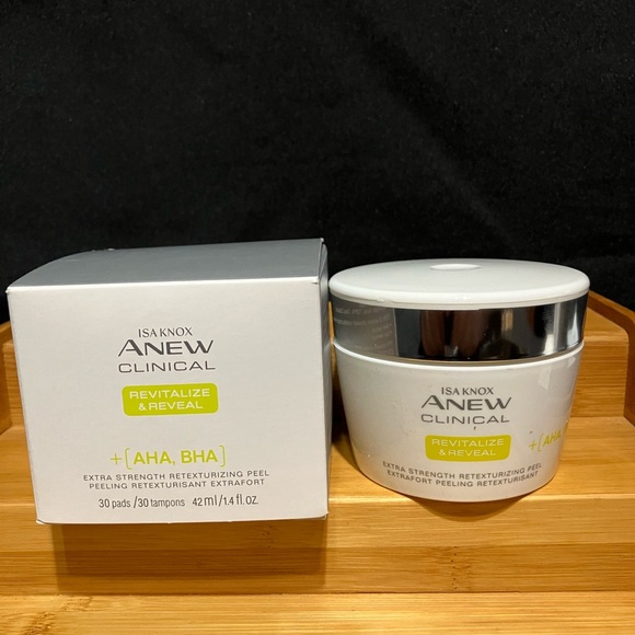 Avon | Skincare | Isa Knox Anew Clinical Revitalize Reveal Extra Strength Retexturizing Peel ...